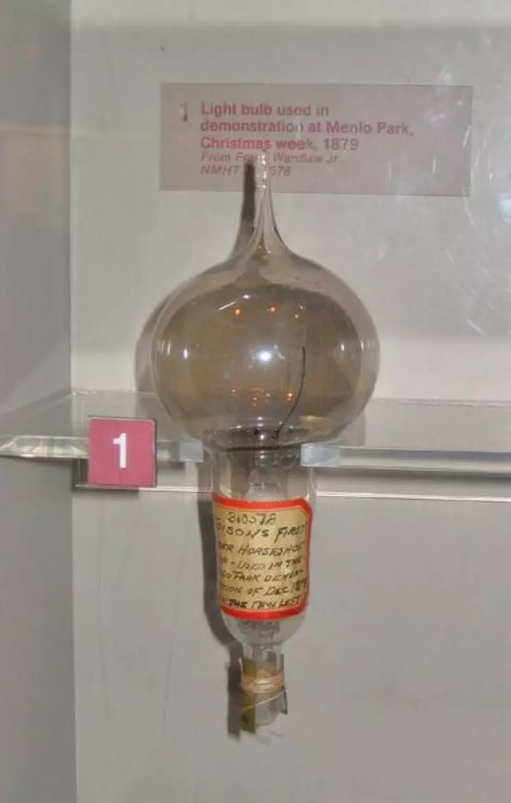 ampul mucidi edison