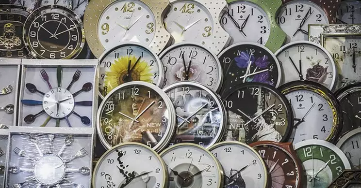 Déi ganz laang a faszinéierend Geschicht vun de Clocks