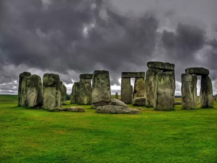 istorja ta 'arloġġi Stonehenge