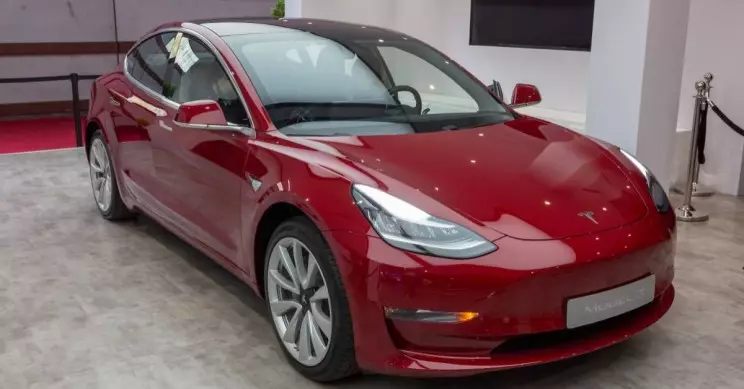 Tesla Plana Rakirina 2 Milyar Dolar Ji Veberhêneran Ragihand