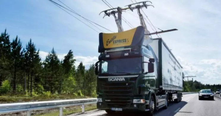 Alemaña abre o seu primeiro sistema de eHighway para camións