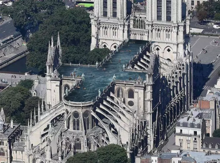 Notre Dame ricostruzione piscina