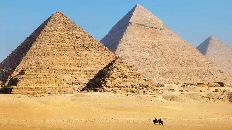 Giza-platåets mysterier - Pyramidene