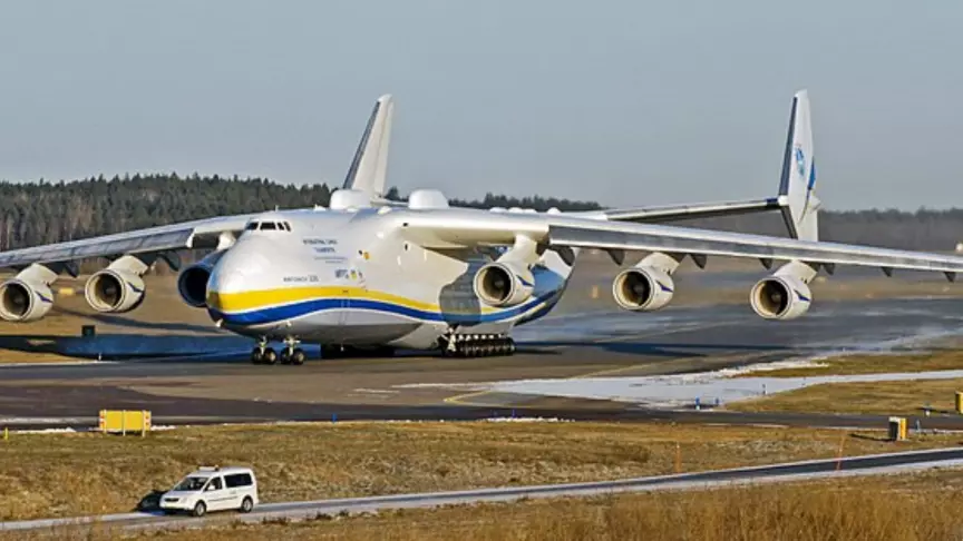 Ukraina przywróci do życia Mriję, największy samolot transportowy świata