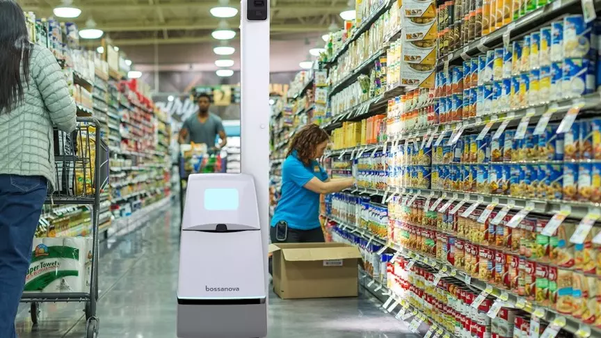 Walmart Çalışanları Yeni Robot Meslektaşlarından Memnun Değil