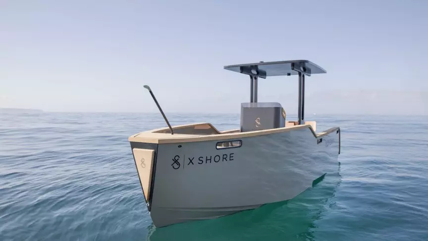 Questa barca 100% elettrica potrebbe essere la Tesla dei mari