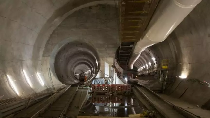 26 dặm đường hầm hoàn thành cho liên kết Crossrail