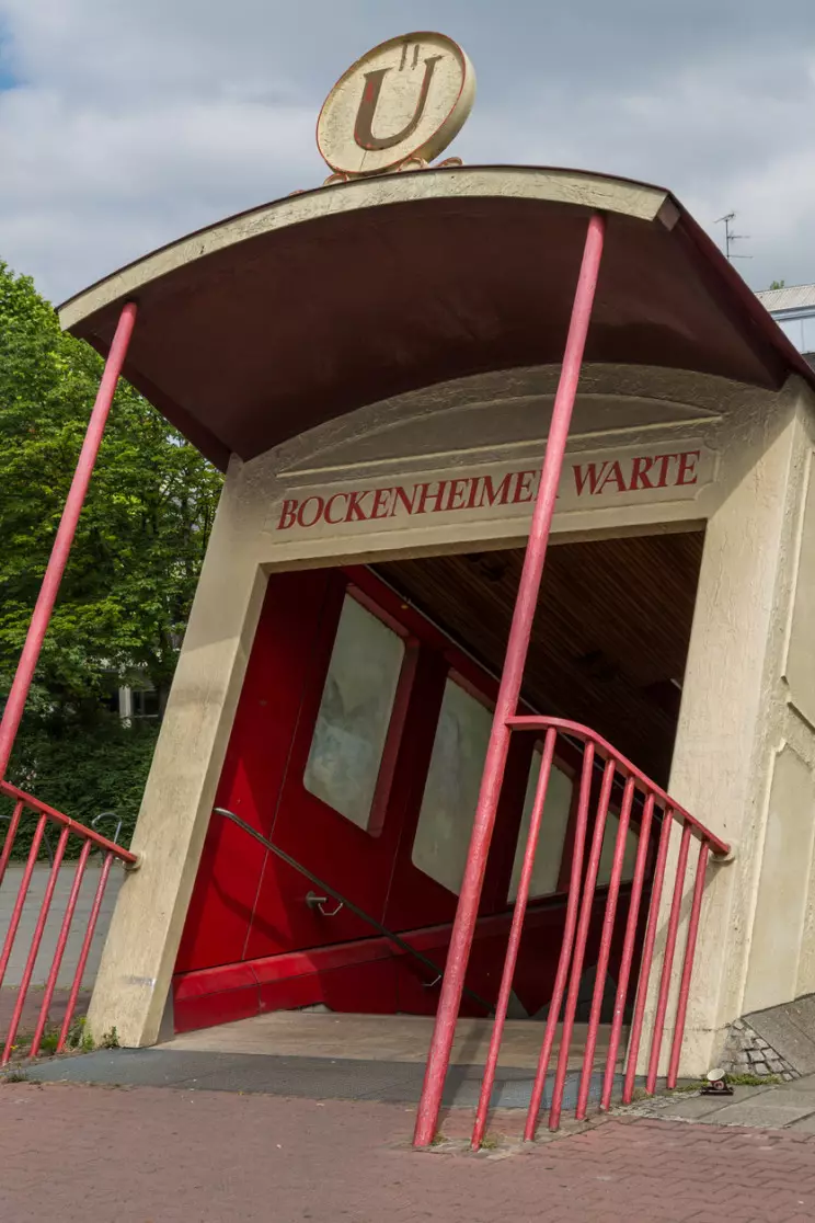 L'entrada de l'estació de tren de Frankfurt sembla que condueixi a l'Express de Hogwarts