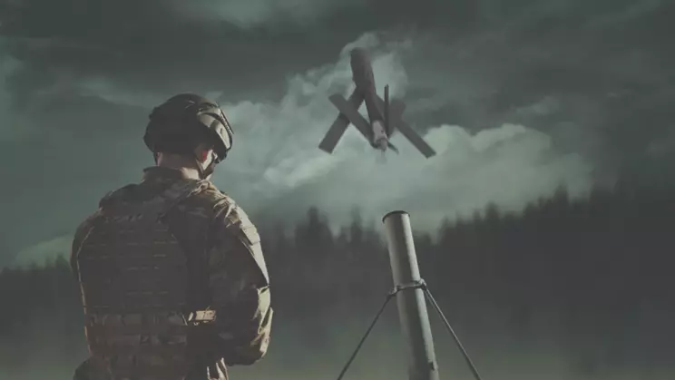 Гледайте произведените в САЩ дронове Switchblade самоубийствени атаки срещу руски танк