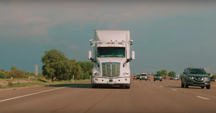 UPS livre secrètement du courrier dans des camions autonomes depuis des mois