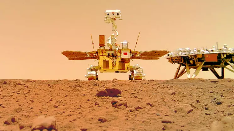Ang Mars rover sa China napugos lang sa pagsulod sa safe mode