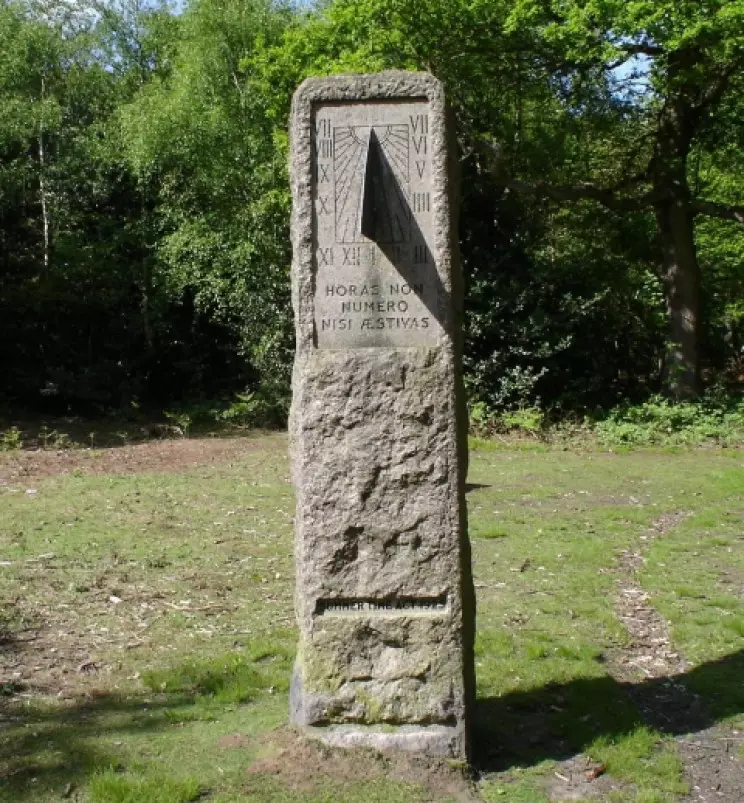 William Willett chiyeuchidzo sundial, Petts Wood