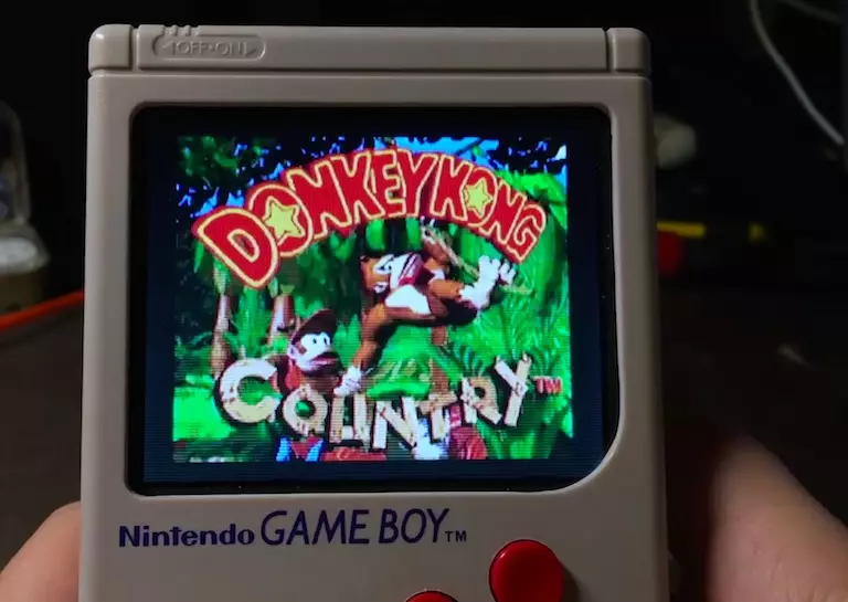 Gameboy modificato da Donkey Kong