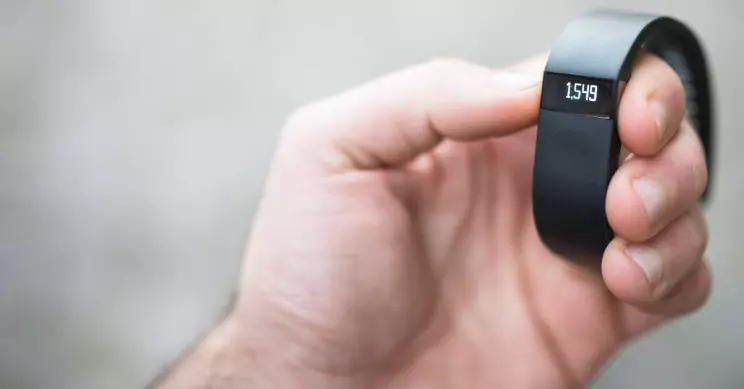 Il giornalista della NFL ha beccato il fidanzato a tradire quando Fitbit ha raggiunto il picco alle 4 del mattino