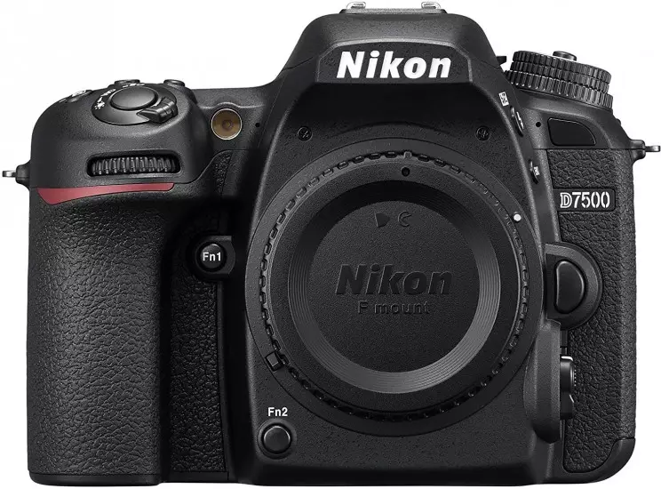 7 millors càmeres DSLR per als principiants en fotografia