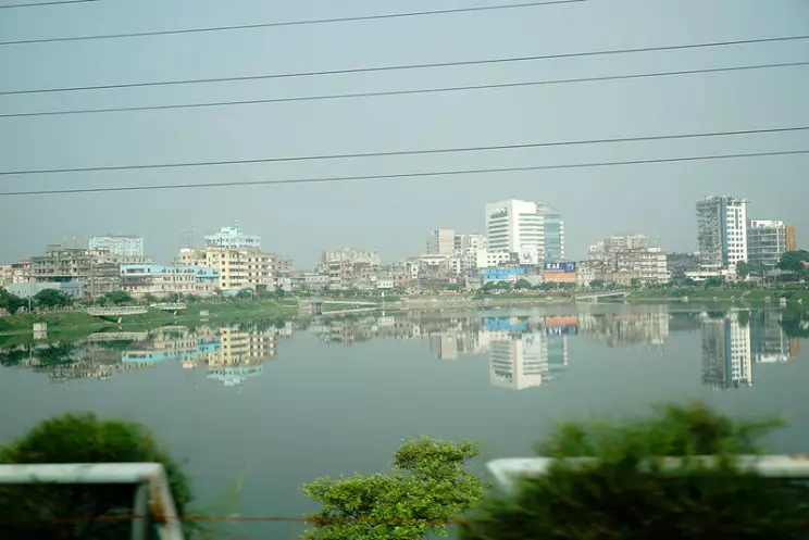 ciutats que s'enfonsen Dhaka