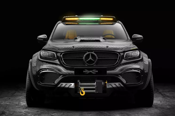 Mercedes-Benz X-Class EXY 6×6 on unelmiesi lava-auto