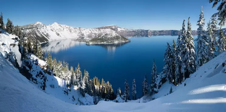 Lac de cratère