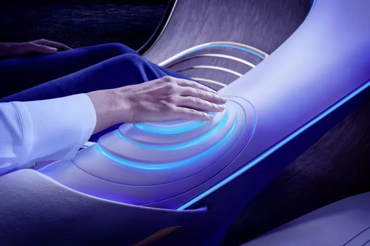 Mercedes-Benz predstavuje nový koncepčný automobil inšpirovaný filmom „Avatar“