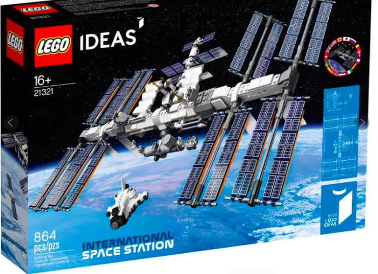 Lego lança conjunto de estação espacial internacional e o envia para o espaço