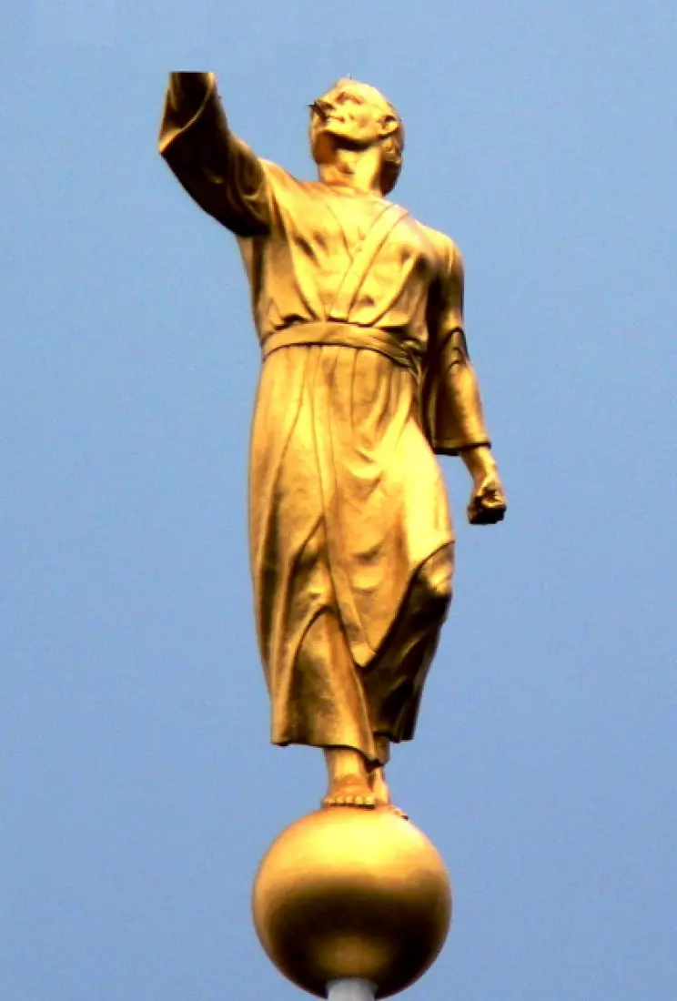 Standbeeld bo-op die Salt Lake City-tempel