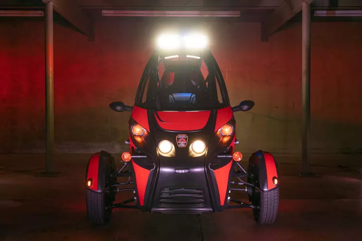 Arcimoto تېز ئىنكاس قايتۇرغۇچى 3