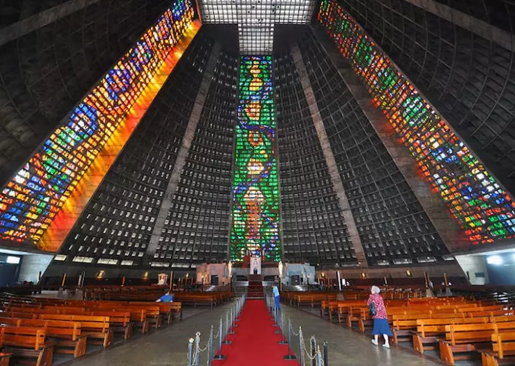 Conical Rio de Janeiro Cathedral Dumasar kaluar tina Piramida Maya