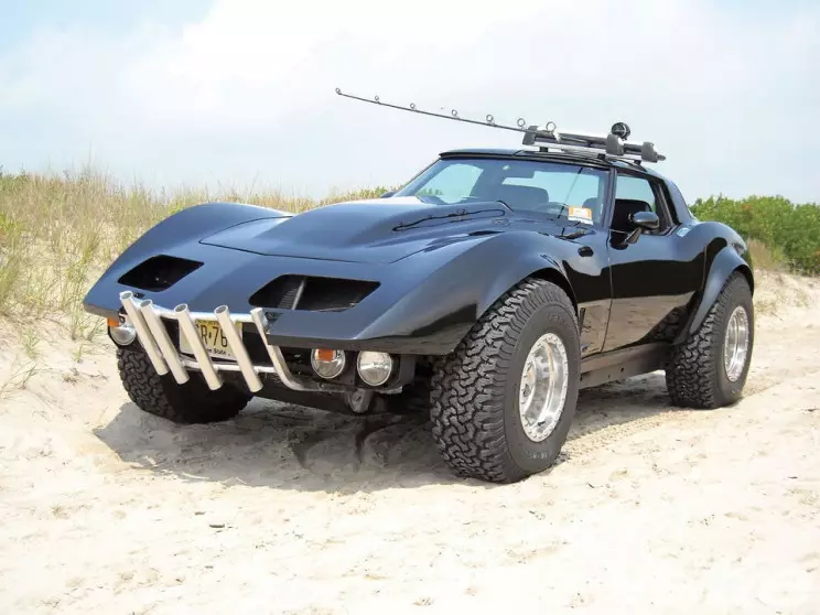 23 vehicles modificats per semblar cotxes de batalla d'estil Mad Max