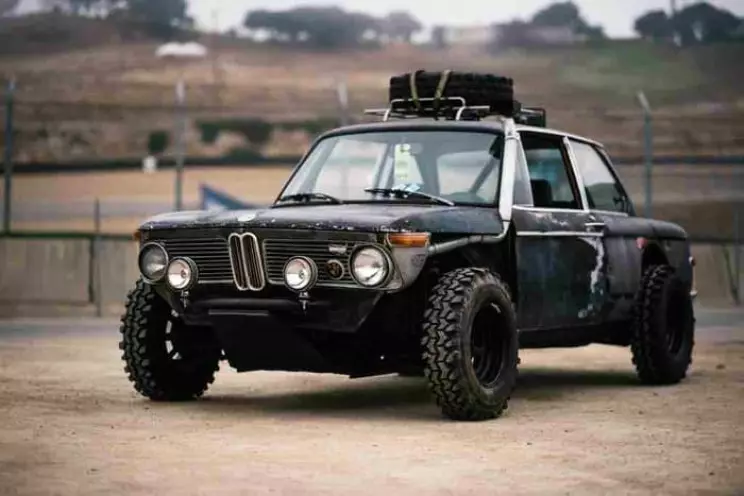 23 vehicles modificats per semblar cotxes de batalla d'estil Mad Max