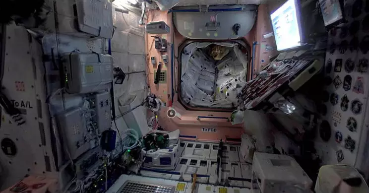 Бу матур фотограмметрик 3D реконструкция белән ISS буенча экскурсия