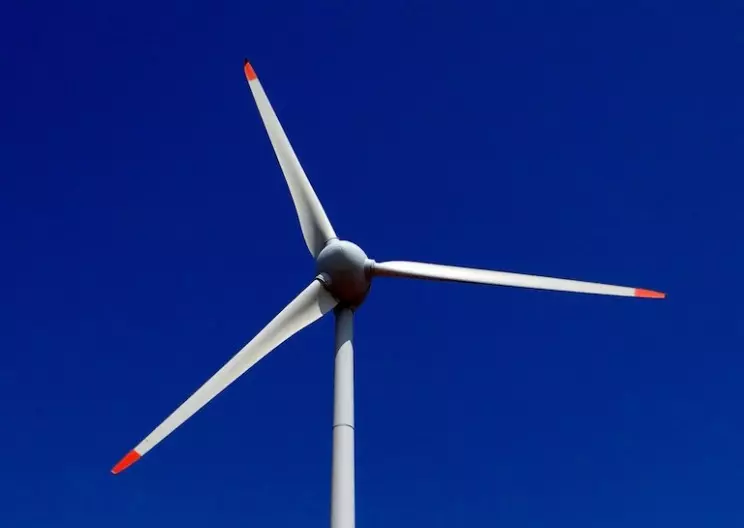 Massiewe windturbine-lemme kan 50 MW aflandige stasies toelaat