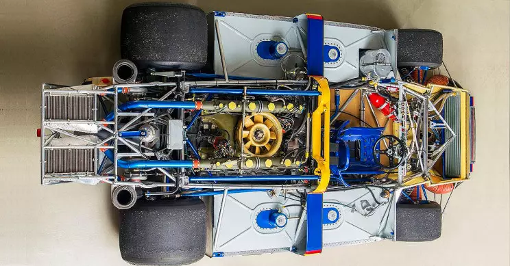 Niesamowity silnik Porsche 917/30 odbudowany z pomocą oryginalnych inżynierów