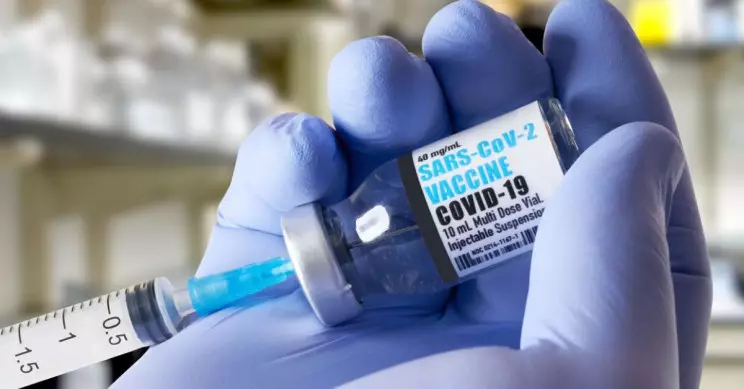 Oxford COVID-19 -rokote aloittaa ihmiskokeen seuraavat vaiheet