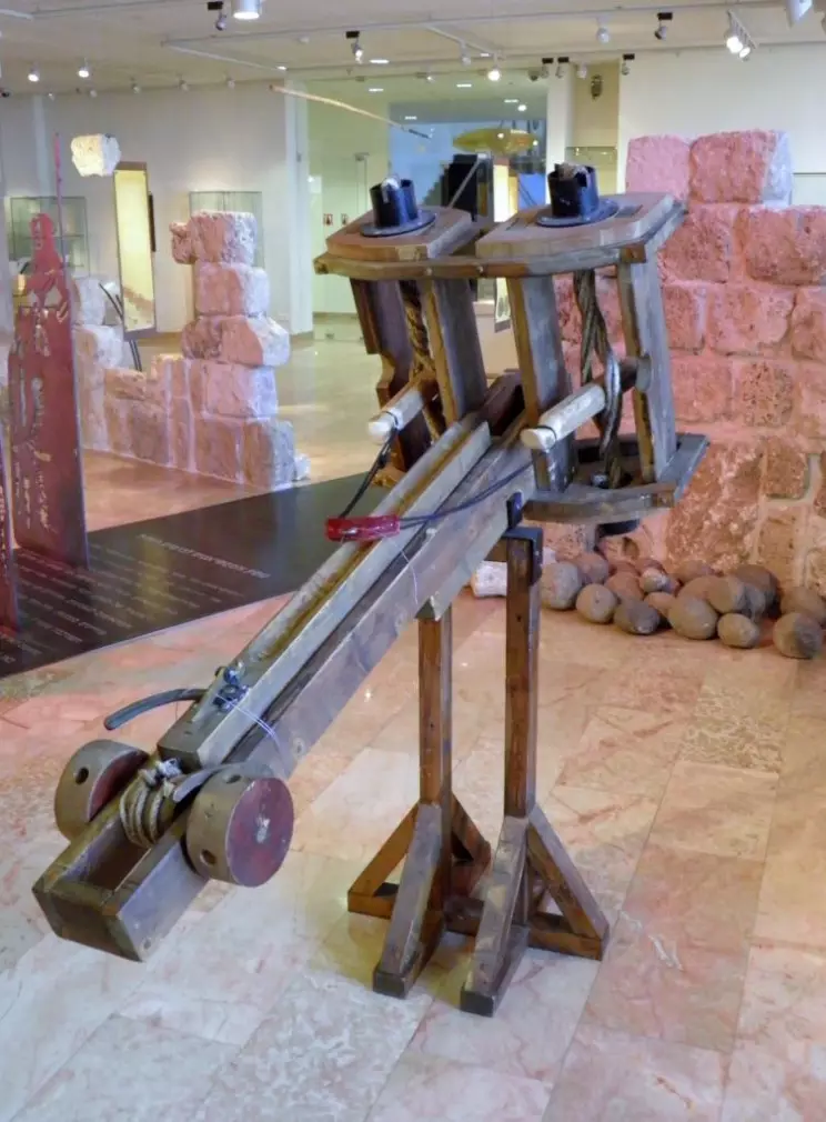 thibella libetsa ballista