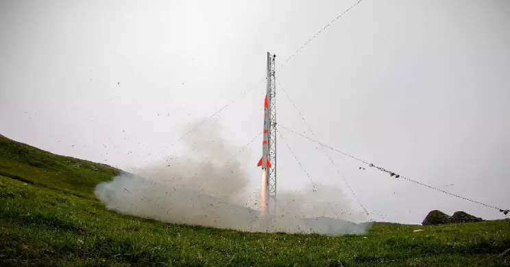 Izstreliti! Prva raketa, ki jo je s škotskega otoka izstrelila Skyrora