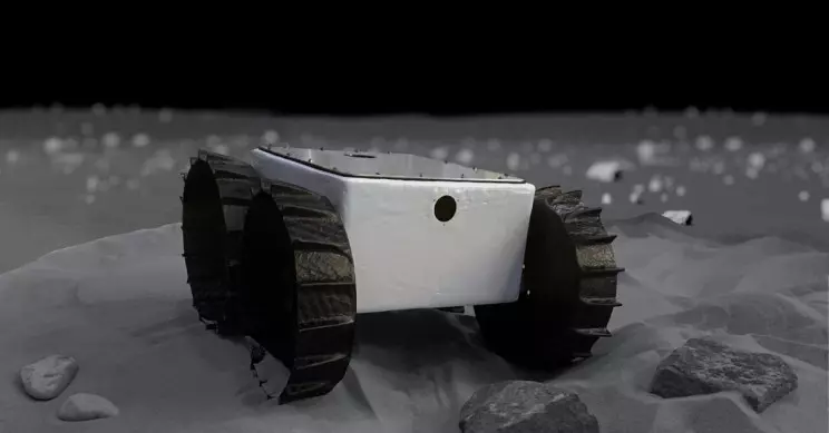 L'ex stagista ha utilizzato le abilità della NASA per guidare la missione sulla luna del robot Rover