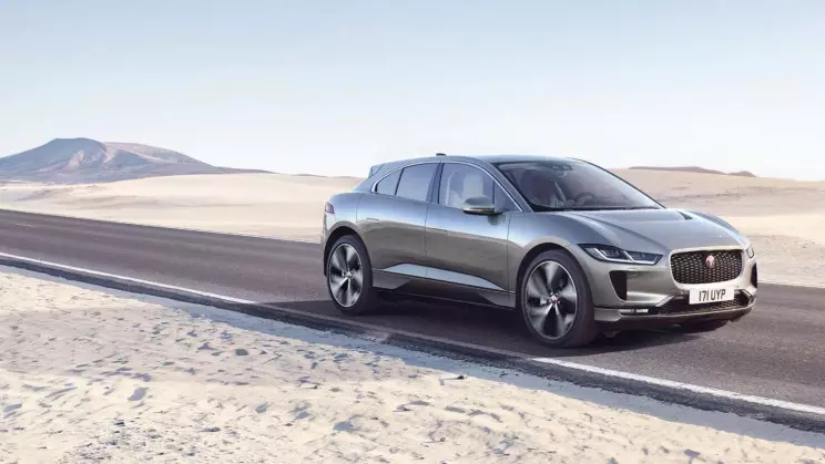 Nopeimmat sähköautot 2022: Tämän vuoden 8 nopeinta sähköautoa