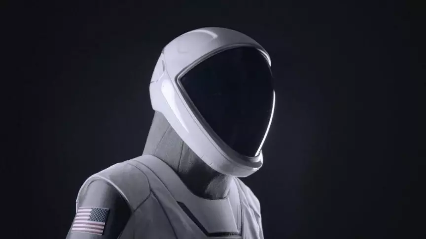 SpaceX hat gerade Inside-Scoop-Video zum fortschrittlichen Dragon-Raumanzug-Design geteilt