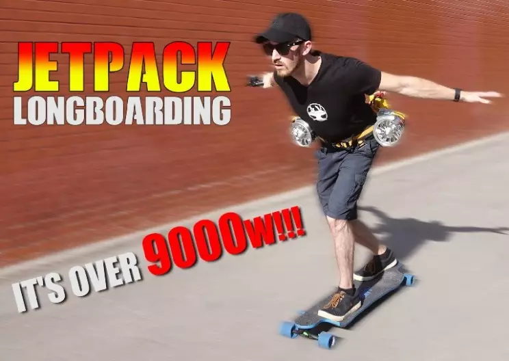 Turbínou poháněný longboard je tak bláznivý, jak jste očekávali