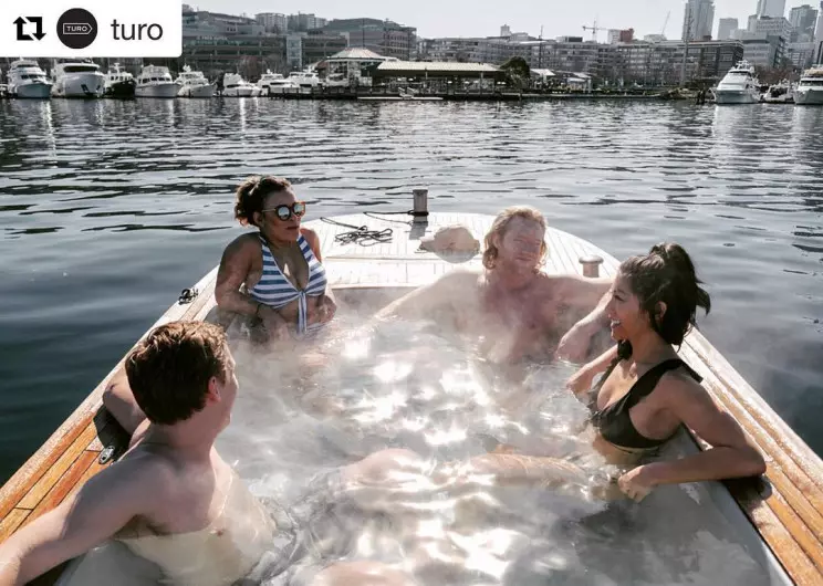 Seattleites Bisa Nyewa Perahu Hot Tub liwat Lake Union