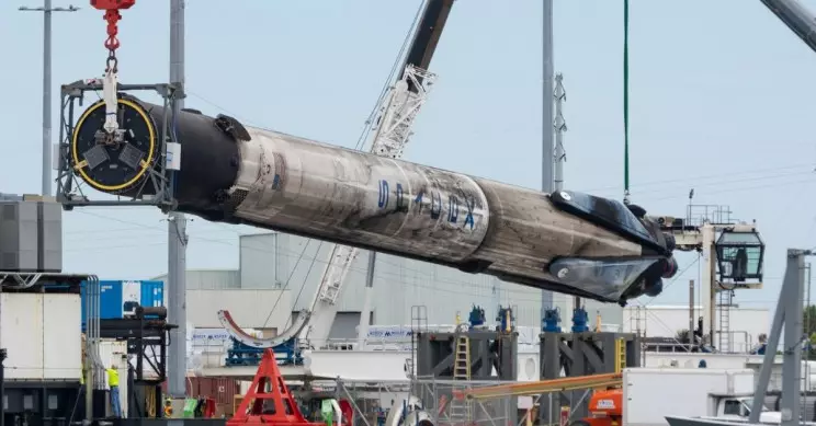 Cea de-a 100-a lansare a SpaceX va stabili două recorduri mâine