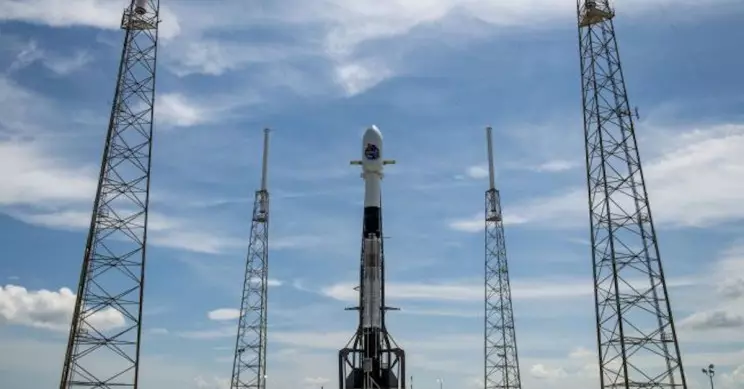 SpaceX realiza el primer lanzamiento en órbita polar desde Florida desde finales de los años 60