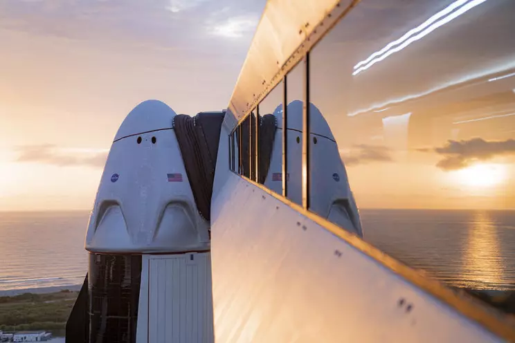 25 fites significatives del passat i el futur de SpaceX