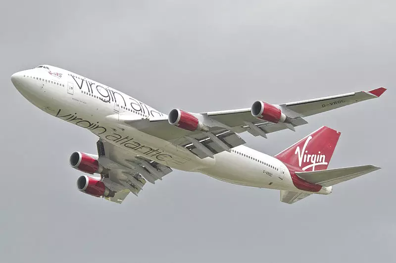 avións rc 747