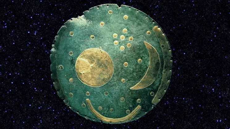 Nebra Sky Disk İlk Düşünceden Daha Genç Olabilir