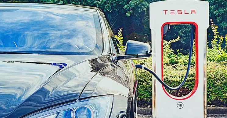 Tesla se Battery Day debuteer '100 GWh' teen 2022, '3 TWh per jaar' teen 2030-doelwit
