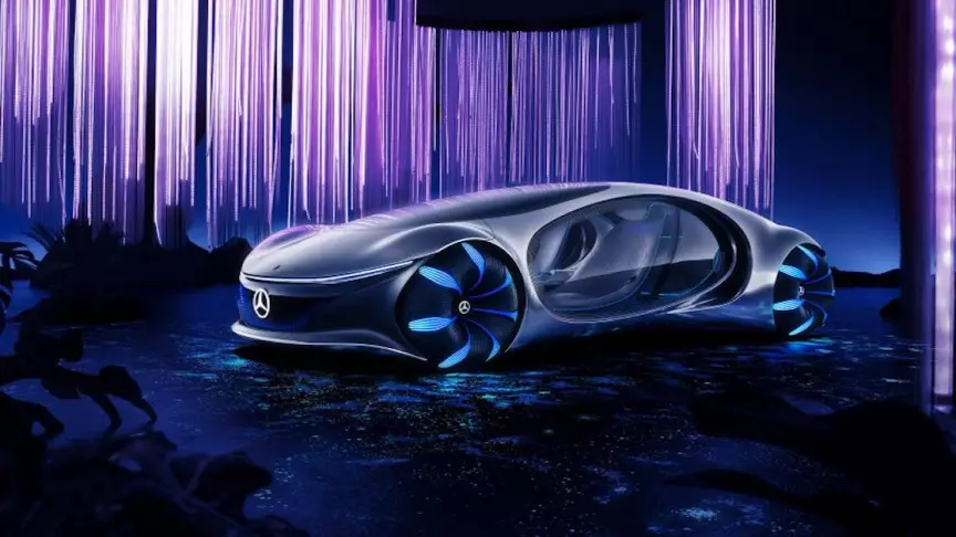 Mercedes-Benz Avatar электр көлігі прототипінің жүргізушілік бейнесімен бөліседі
