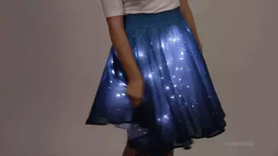闪烁的星星带领的裙子thinkgeek-2