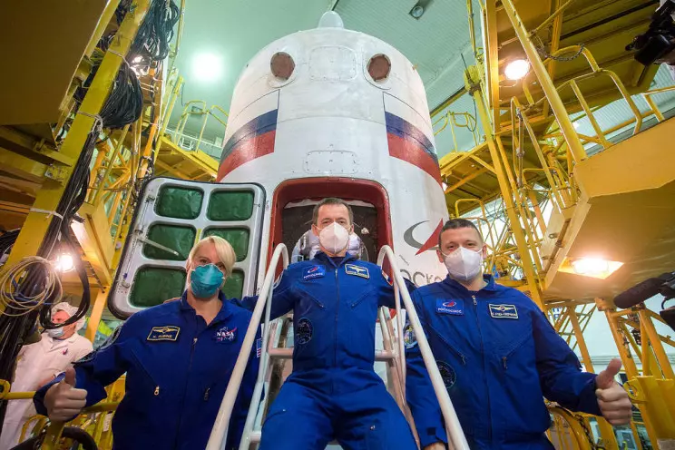 Lansman Crewed Soyuz MS-17 pou ISS te pran sèlman 3 èdtan