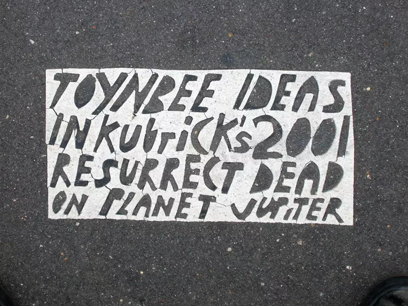 toynbee-tiles-washington-DC-thomas-m-kevin-riley